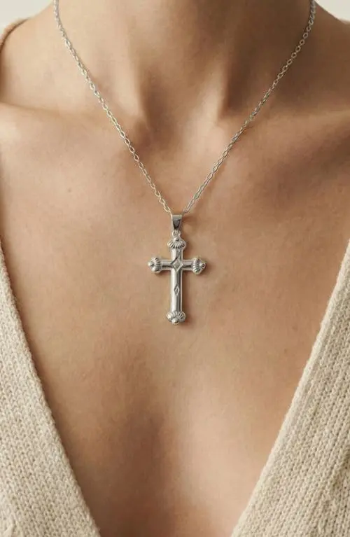 THE M JEWELERS Siena Cross Pendant Necklace - Silver