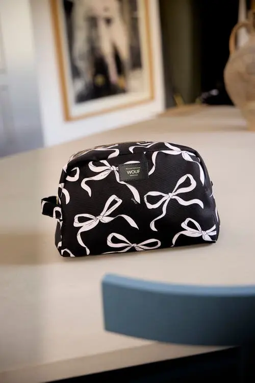 WOUF Large Toiletry Bag
