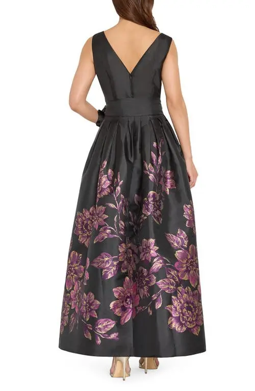 TAHARI ASL Metallic Floral Sleeveless Gown