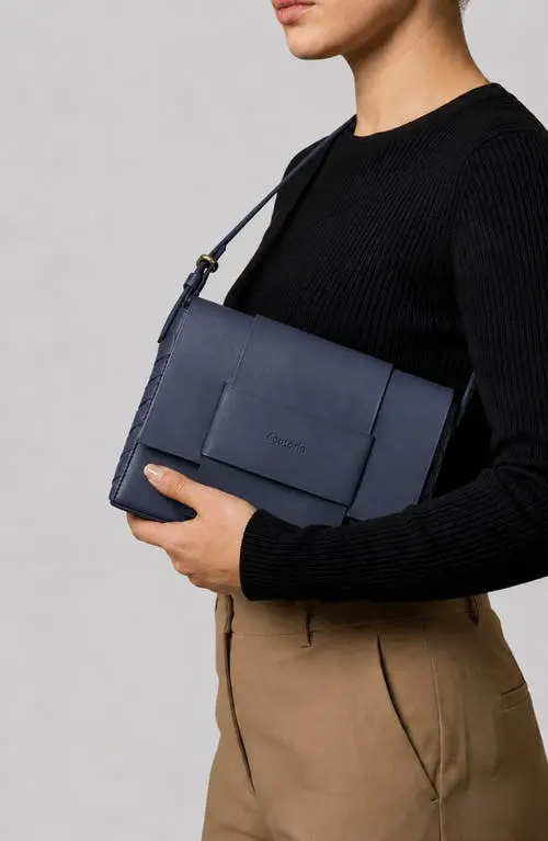 Écotorie Iris Leather Crossbody Bag - Midnight