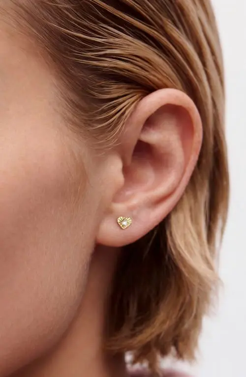 ST. MORAN Natural Diamond Heart Burst Stud Earrings
