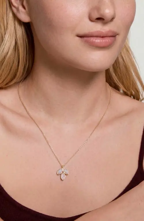ST. MORAN Marquise Stone Pendant Necklace