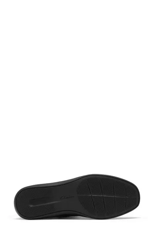 Clarks Lynell Park Waterproof Leather Bootie