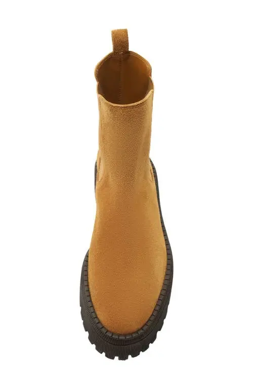AREZZO Annie Lug Sole Chelsea Boot - Stracci