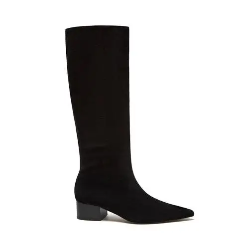 SILENT D Kaias Boot
