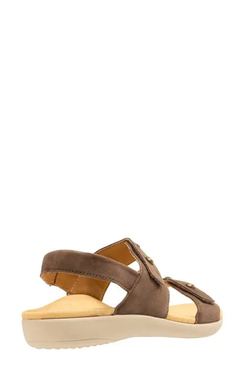 REVITALIGN Terra Leather Sandal - Fossil
