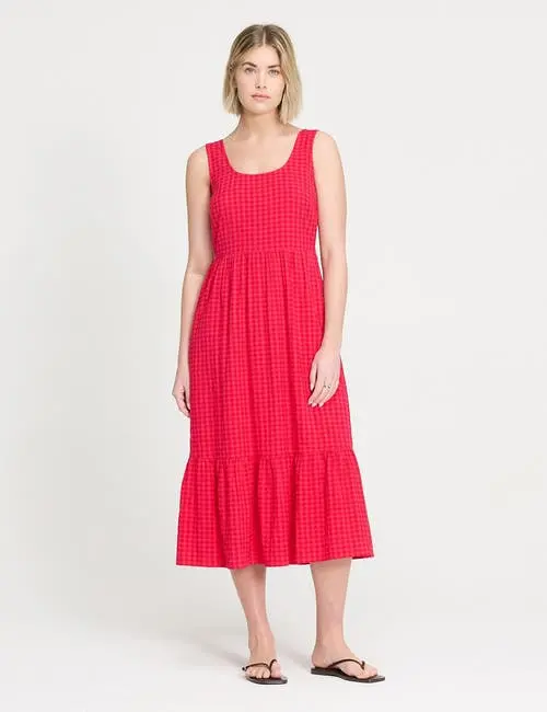 FINERY LONDON Petite Cara Gingham Seersucker Dress - Pink