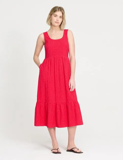 FINERY LONDON Petite Cara Gingham Seersucker Dress - Pink