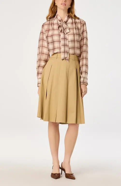 Astr The Label Mabry Tie Neck Long Sleeve Top