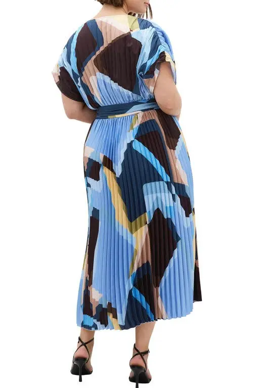 City Chic Hailey Geometric Print Pleated Maxi Dress
