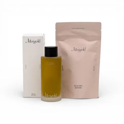 MERIGOLD Bath Oil Salt And Citrus Bath Soak Bundle - Pink