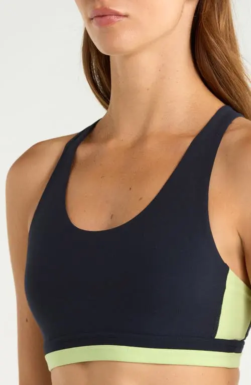 Splits59 Maci Airweight™ Colorblocked Sports Bra - Indigo/limeade