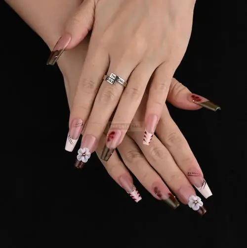 THE ONLY NAILS Maple Bloomnail Set