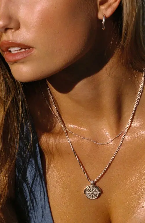 ATOLEA Golden Sun Necklace - Silver
