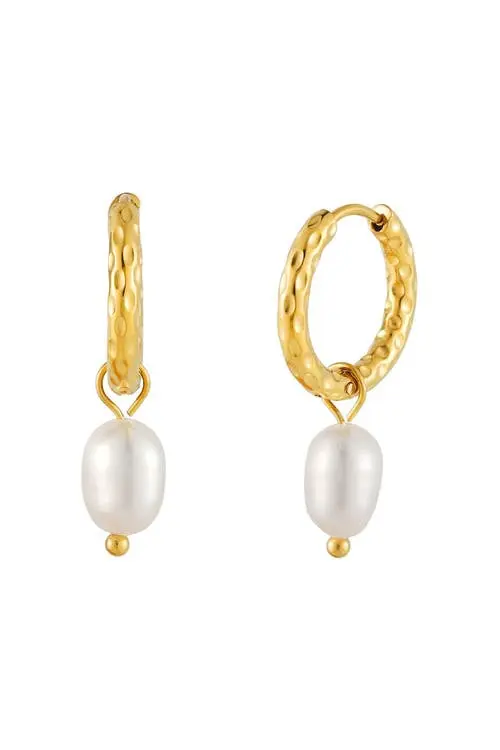 ATOLEA Hammered Pearl Hoop Earrings - Gold