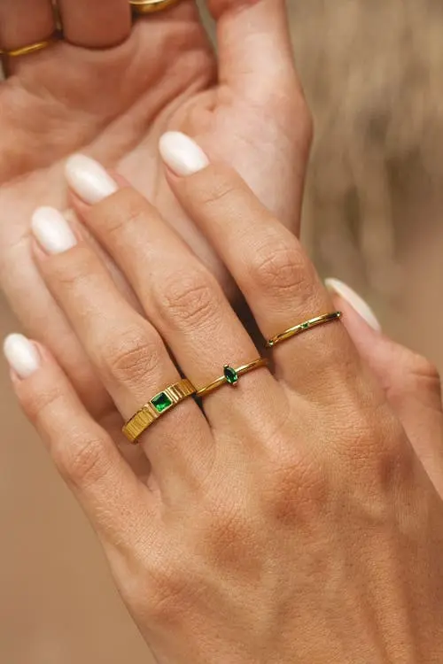 ATOLEA Dainty Emerald Ring
