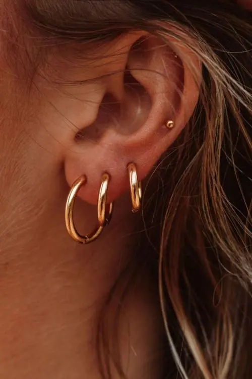 ATOLEA Classic Mini Hoop Earrings