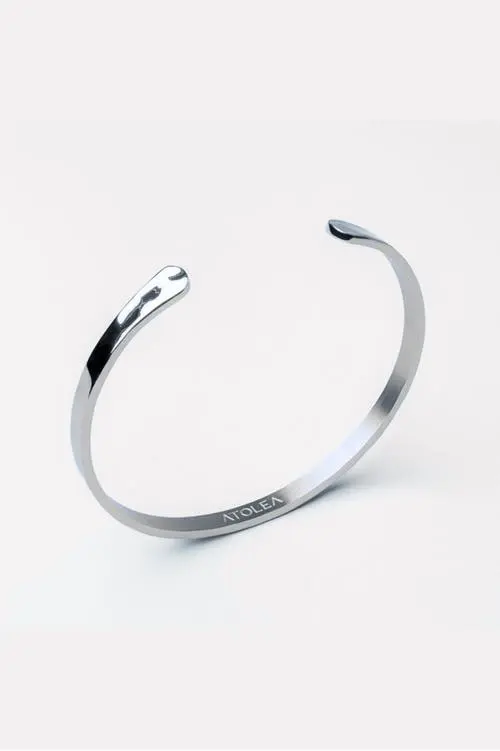 ATOLEA Hammered Cuff - Silver