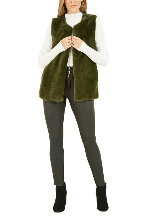 YUMI Faux Fur Gilet