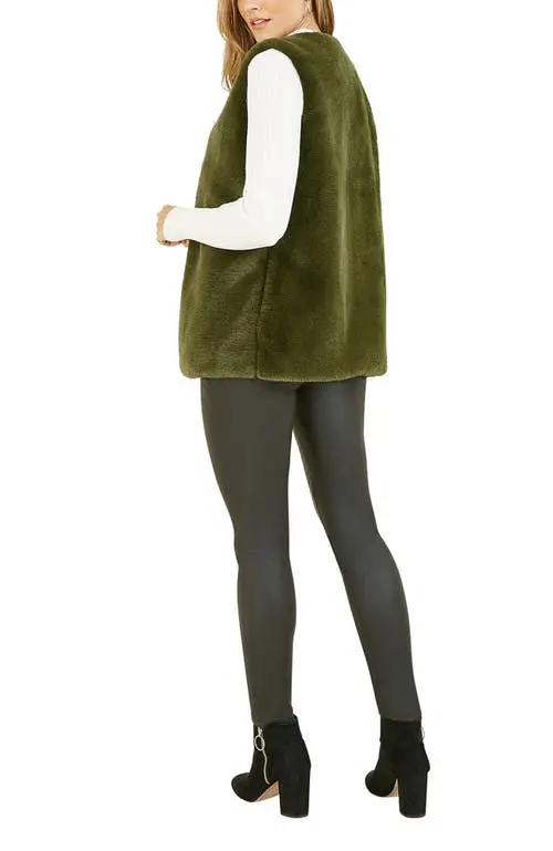 YUMI Faux Fur Gilet