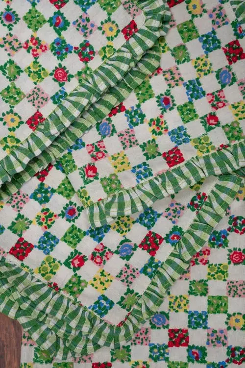 MODERN PRAIRIE Rebecca Ruffle Napkins