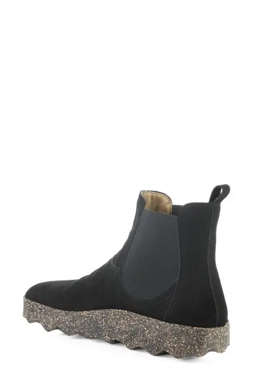 Fly London Cuber Chelsea Bootie - Black