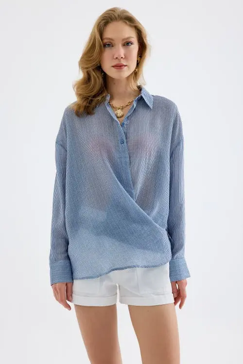 MONLICIA Rosalie Viscose Striped Relaxed Shirt