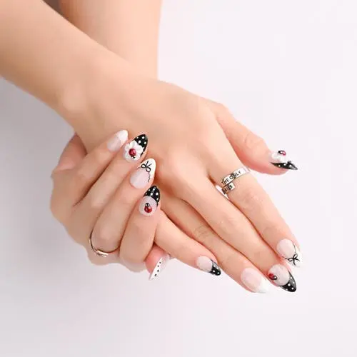 THE ONLY NAILS Ladybug Couturenail Set