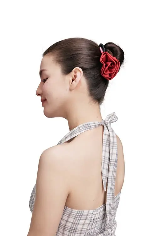 OLAH La Frida Rosa Silk Scrunchie - Red