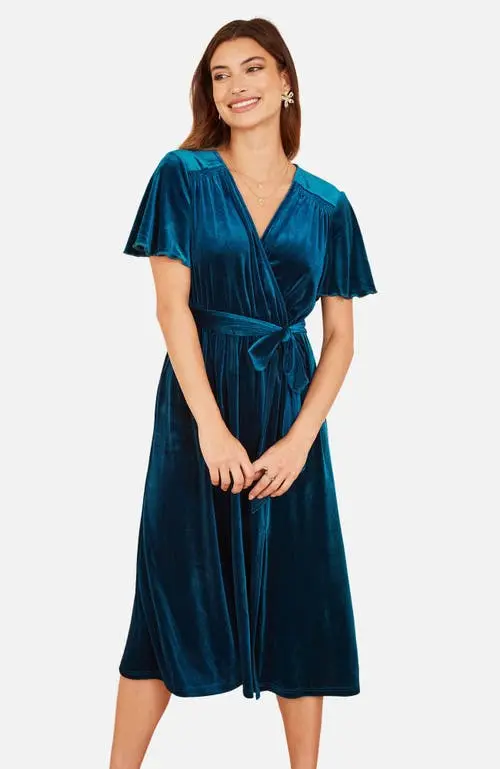 YUMI Velvet Split Hem Midi Dress