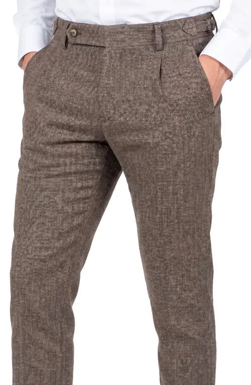 MACEOO Pleated Straight Leg Jeans
