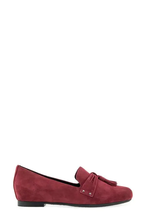 Munro Ember Loafer