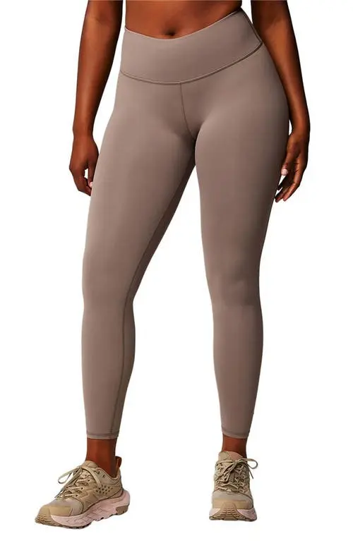 FABLETICS Define Powerhold® High-waisted Legging