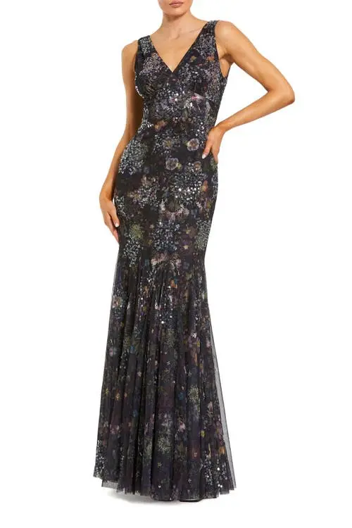 Mac Duggal Embellished Floral Sleeveless V-back Gown - Black Multi