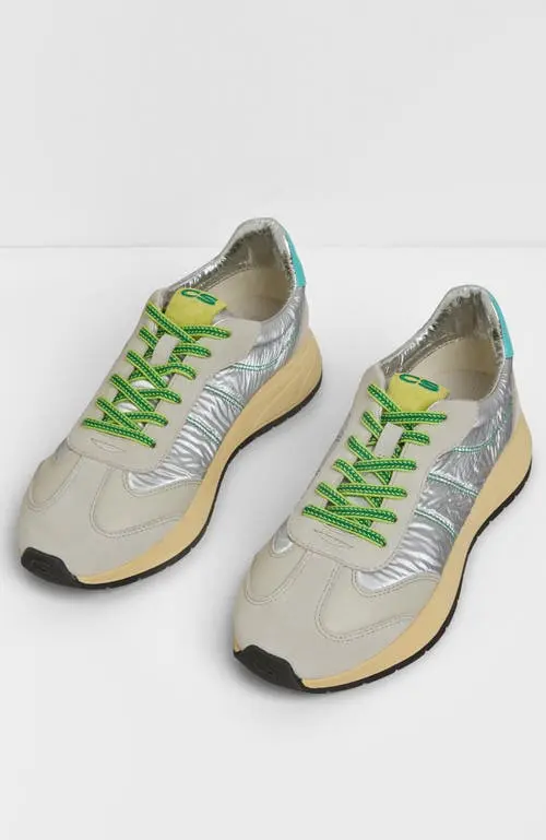 Charlotte Stone Sawyer Sneaker - Silver