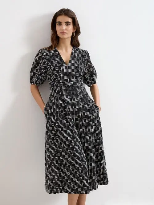 PHASE EIGHT Yasmine V-neck Printed A-line Dress