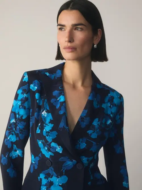 The Fold Knighton Silk Long Sleeve Blazer
