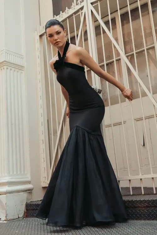 Mac Duggal Halter Neck Mermaid Gown With Bow Detail