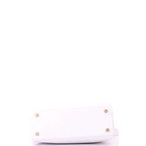 Hermès Kelly Handbag Swift With Gold Hardware 25 - White