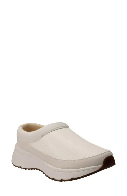 REVITALIGN Kylie Slip-on Sneaker - White