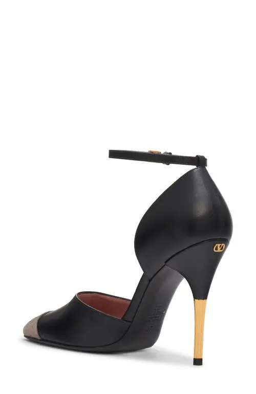 Valentino Garavani Sinead D'orsay Pump