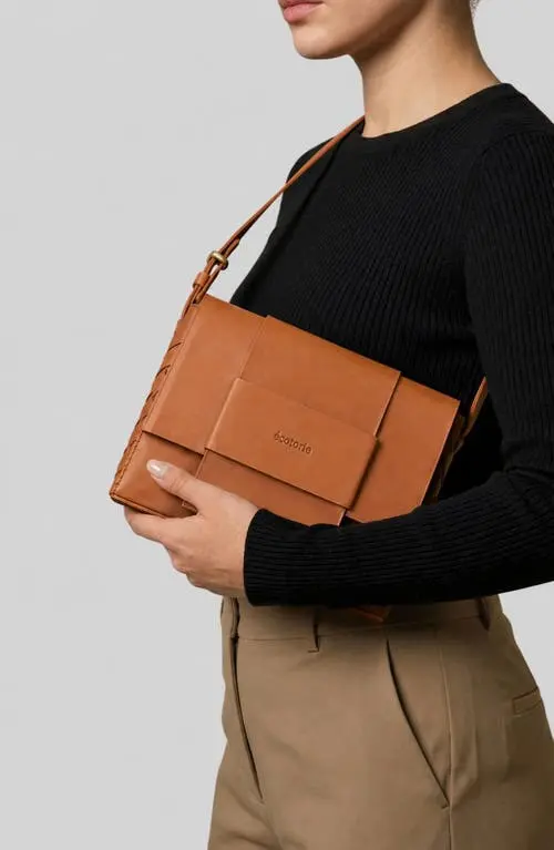 Écotorie Iris Leather Crossbody Bag - Caramel
