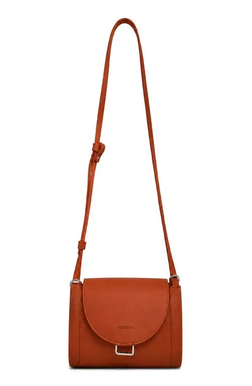 Écotorie Nora Leather Crossbody Bag