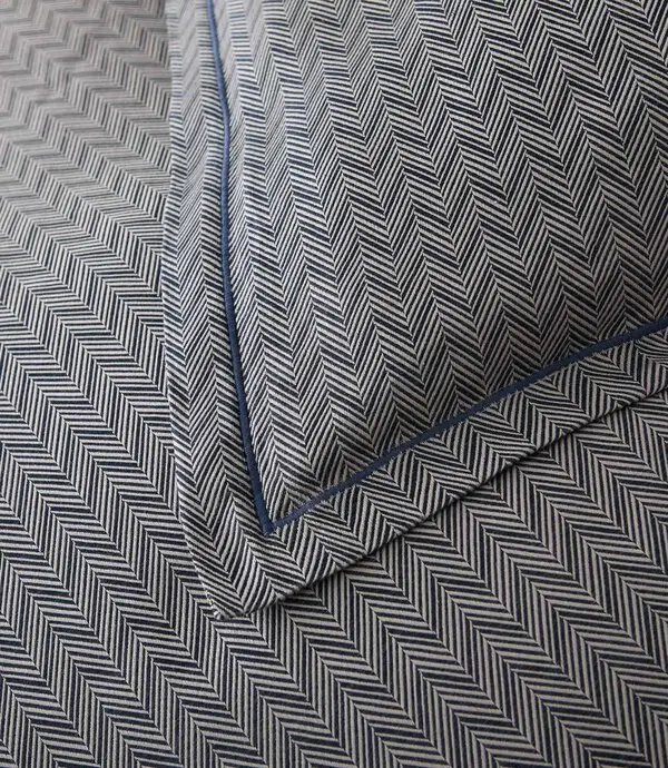 PEACOCK ALLEY Savoy Jacquard Duvet Set - Platinum