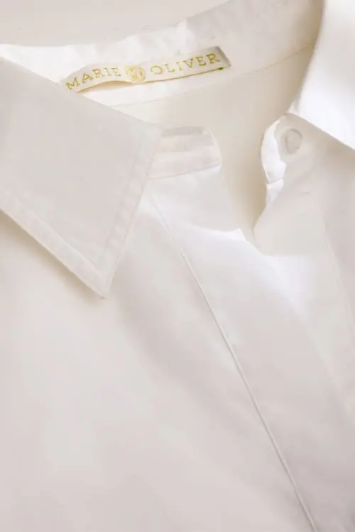 MARIE OLIVER Dallas Top