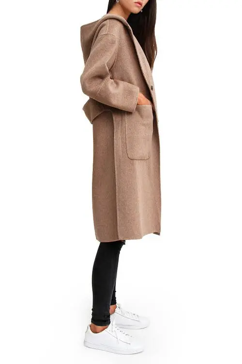 BELLE & BLOOM Walk This Way Wool Blend Oversized C - Oat