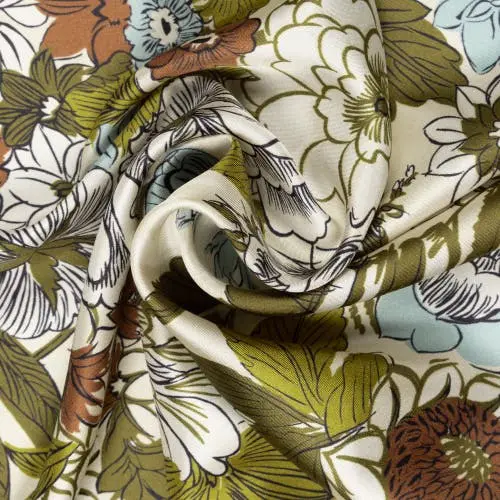 Echo Vase Silk Square - Olive