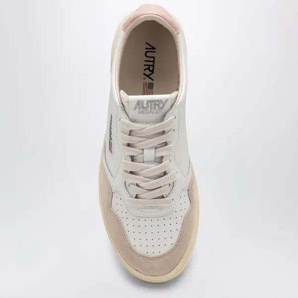 AUTRY Medalist Low Top Sneakers In Leather And Suede - White