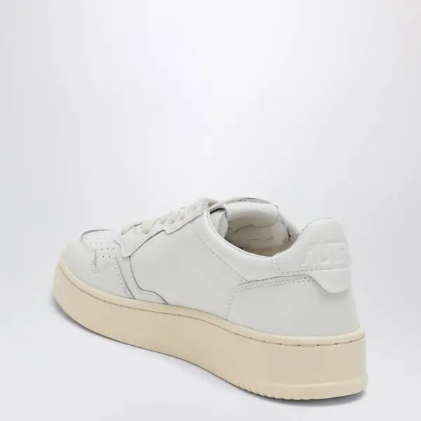AUTRY Medalist Low Leather Sneakers - White