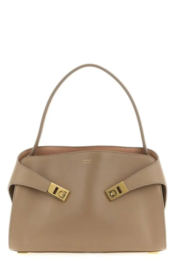 FERRAGAMO Hug Soft Shoulder Bag - Pink